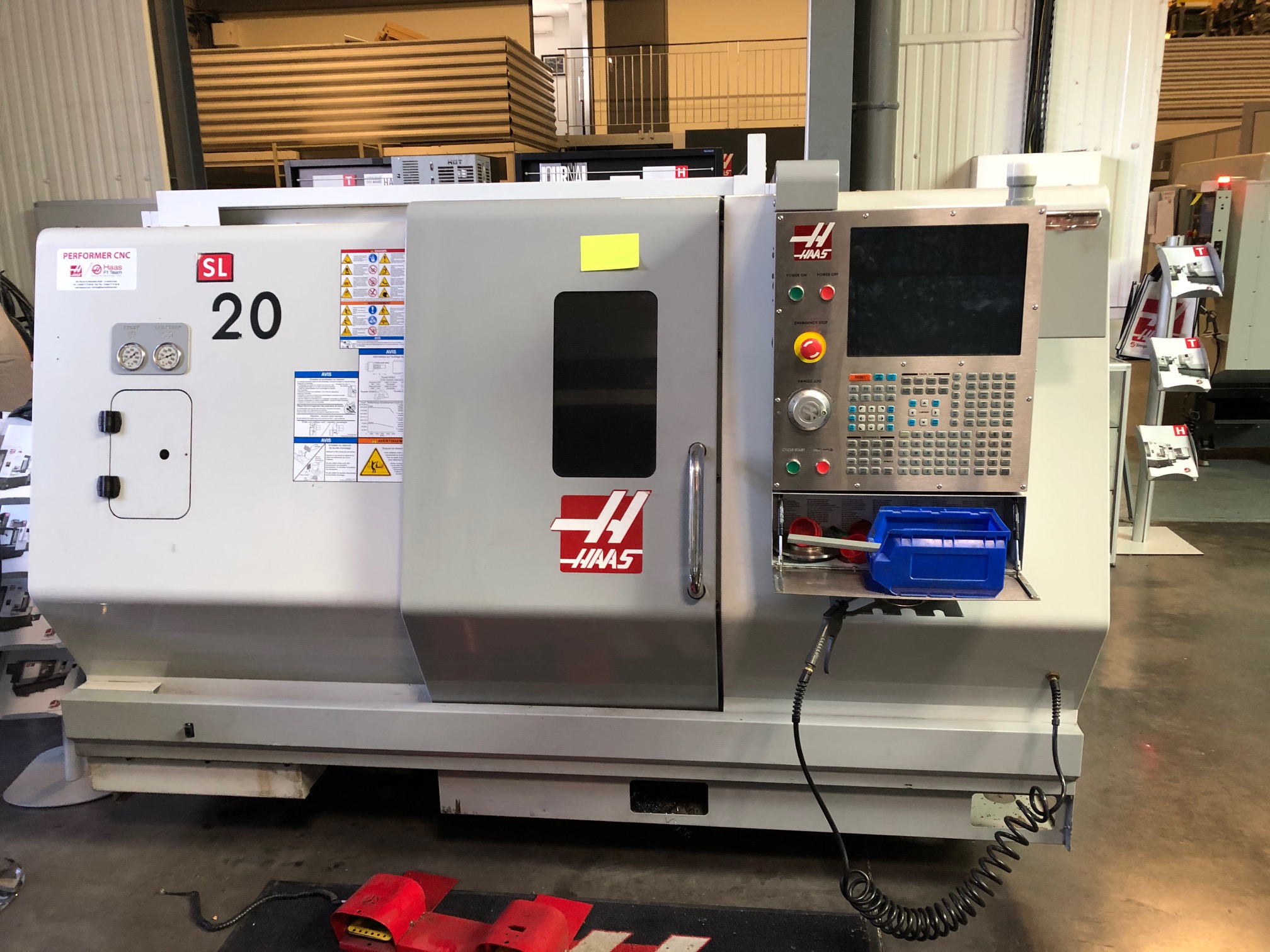 machines outils Haas d'occasion – Accueil